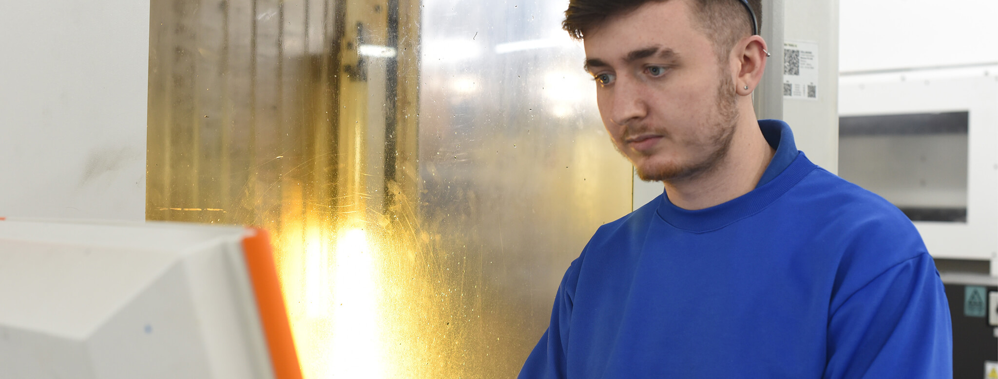 CNC Machinists: A Career Path for School Leavers - Stonehill Engineering